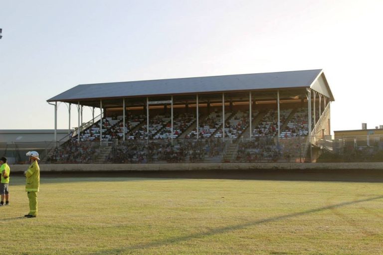 Upcoming Race Meets - Rockhampton Speedway